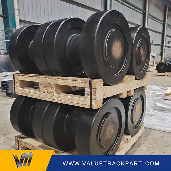 American 900 Series track roller